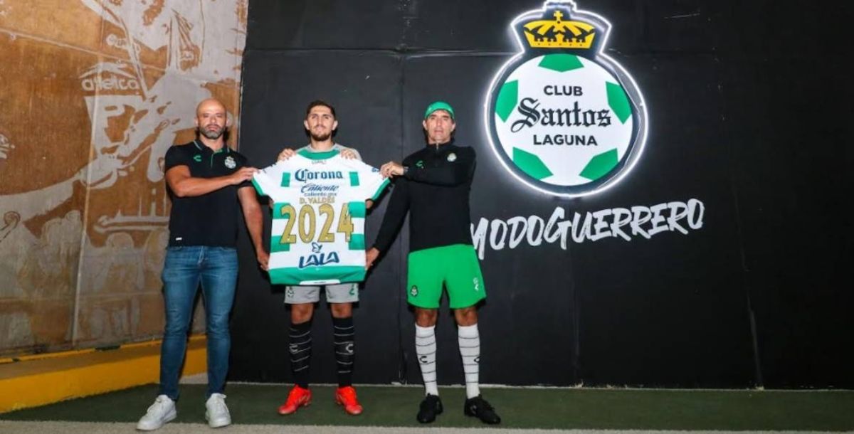 Santos Laguna anunció la renovación del chileno Diego Valdés hasta el 2024