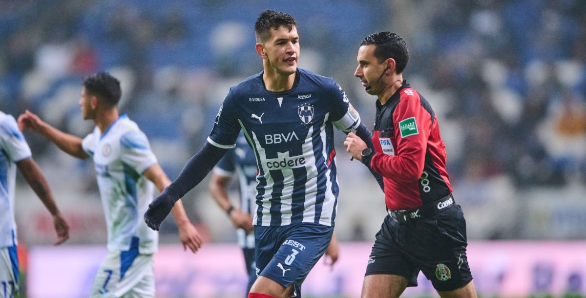 La gente de Rayados arremetió contra César Ramos